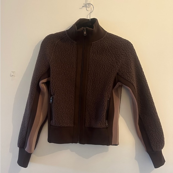 Wilfred | Jackets & Coats | Aritzia Brown Sherpa Zipup | Poshmark
